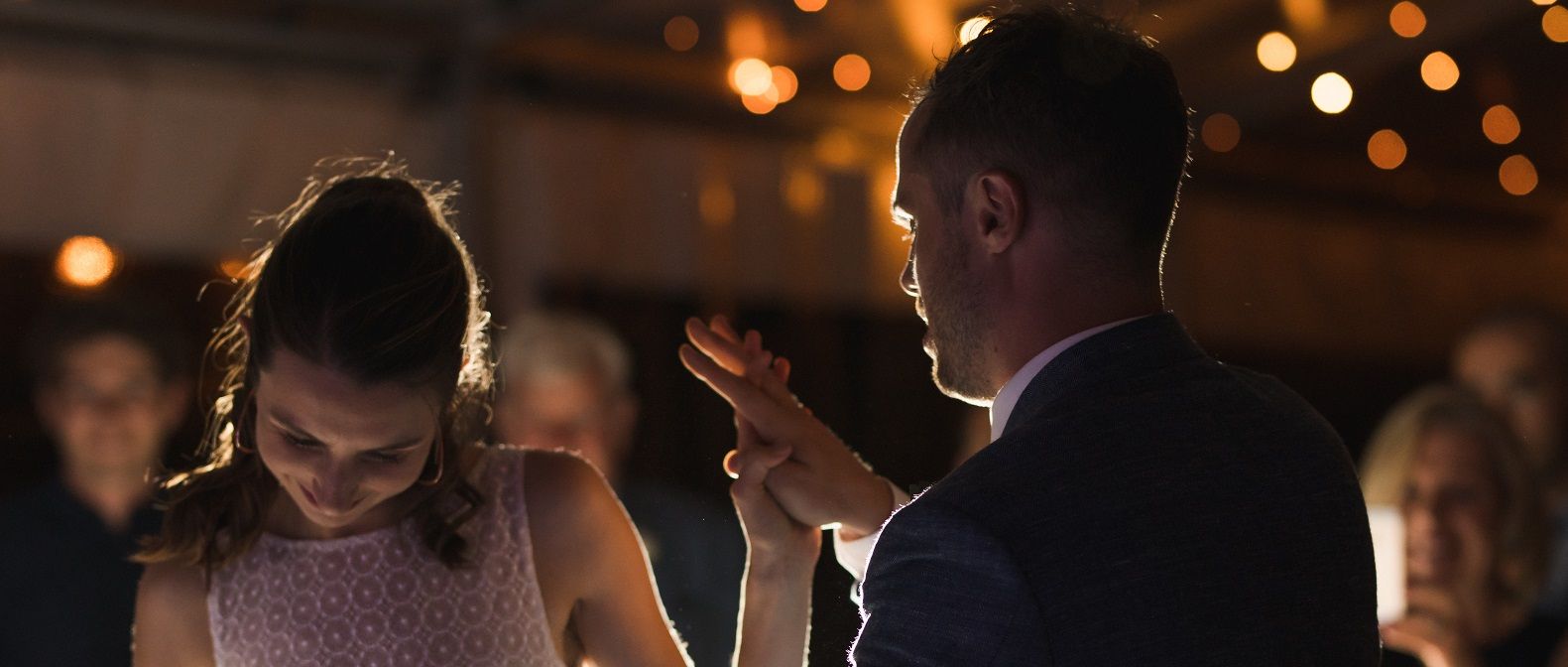 Tips When Hiring A Wedding DJ - SIFA Events